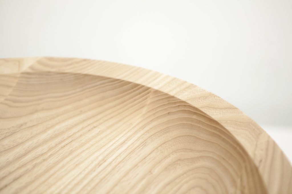 Grain | Dish Side Table – Colony