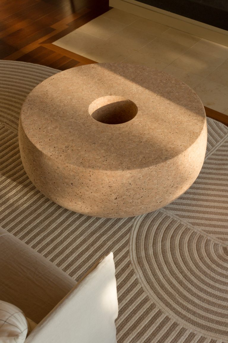 Grain | Doughnut Table – Colony