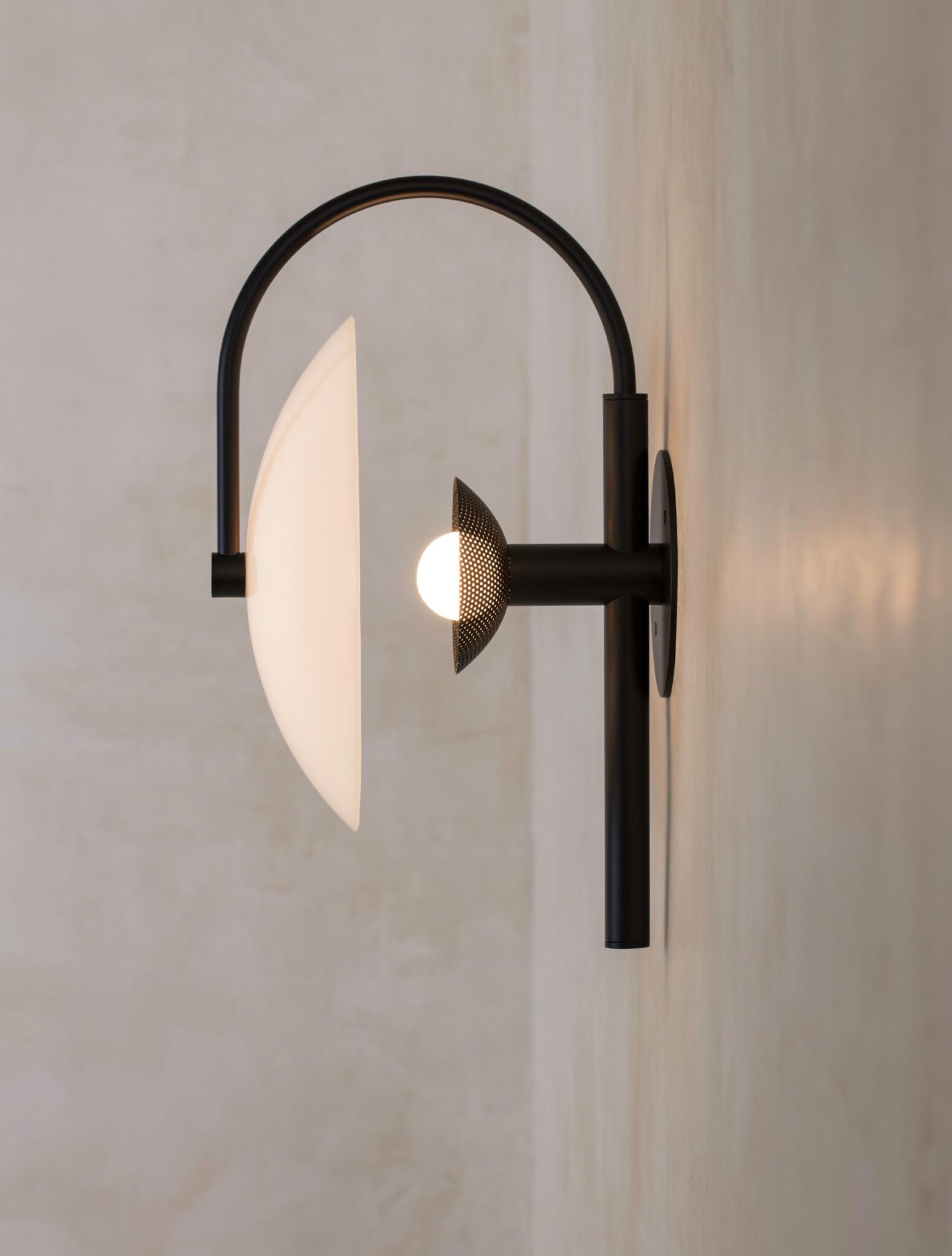 Allied Maker | Aperture Sconce – Colony