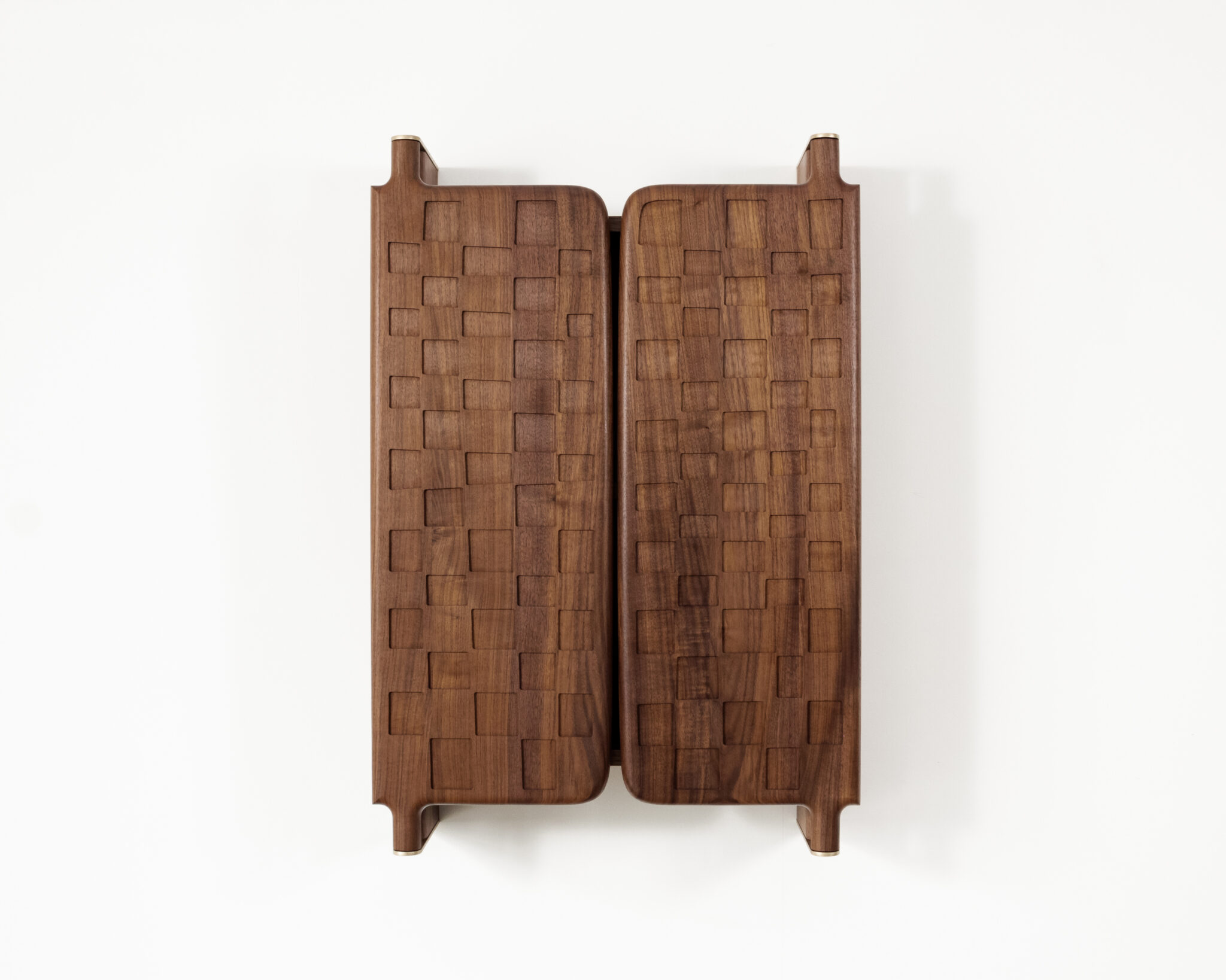 Grain | Off-Grid Cabinet – Colony